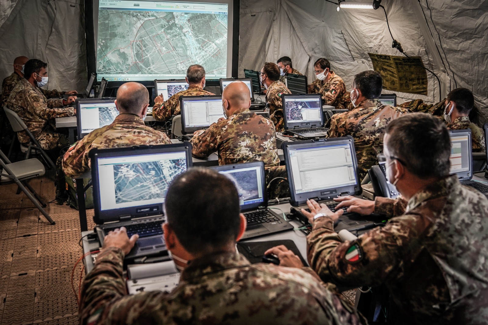 Eurosatory: Leonardo showcases its new protection capabilities ...
